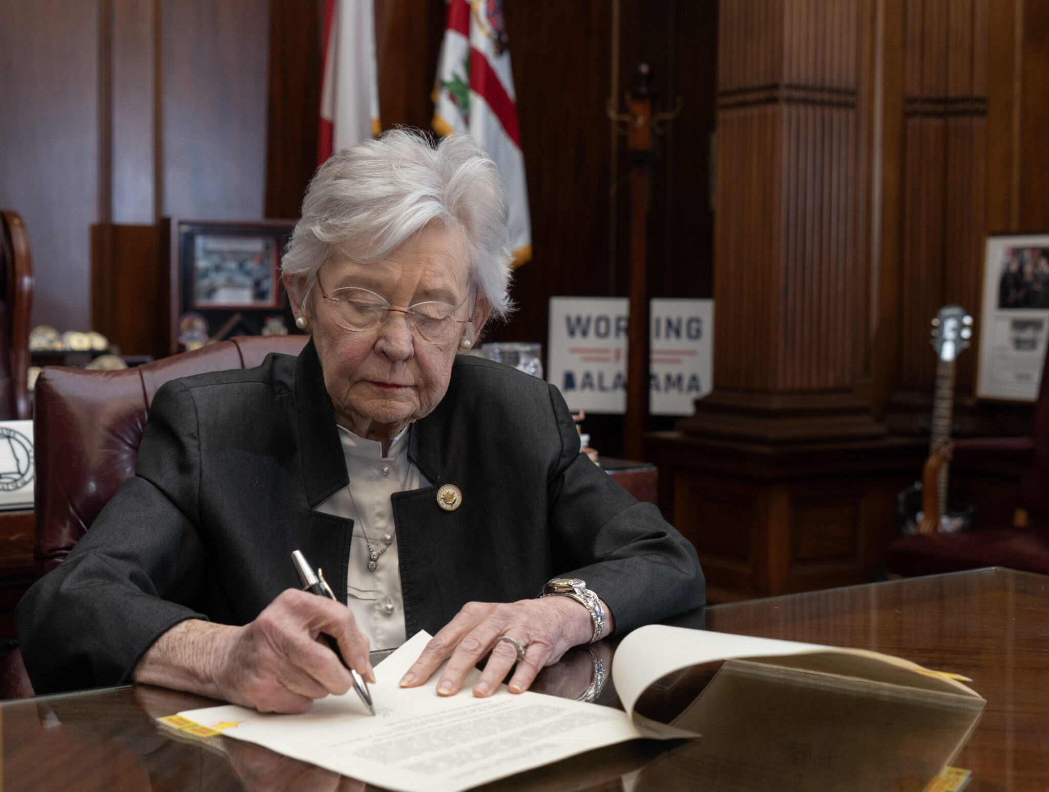 Governor Ivey Celebrates Major Court Victory in State’s Redistricting ...